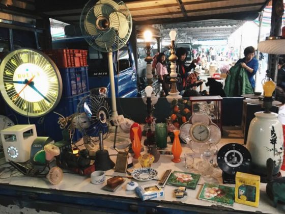 Visit Fuhe Bridge Flea Market (Fuhe Flea Market Taipei) — Discover one ...