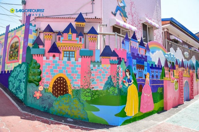 Korea mural village — 3 most beautiful mural villages in Korea you ...