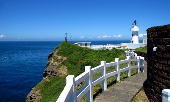 Bitoujiao Taiwan travel blog — Explore Bitoujiao – Jiufen – Shifen in 1 ...