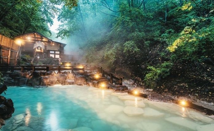 Ginzan Onsen Japan Guide — Explore one of the most beautiful town in ...