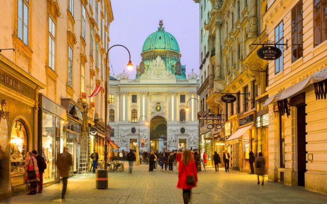 What to buy in Austria? — 17+ best souvenirs & best things to buy in ...
