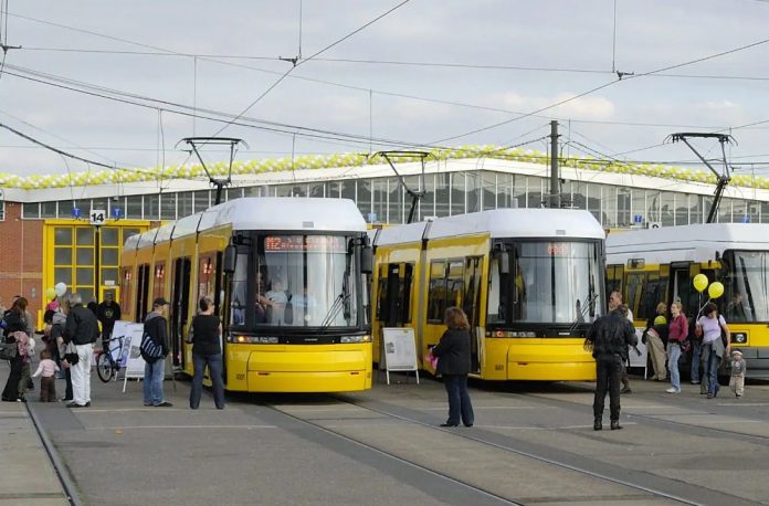 How to get around Berlin cheap? — 5 best way to get around Berlin & how ...