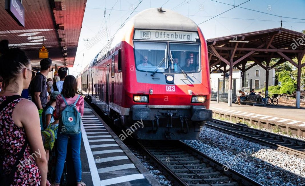 Guide to rail transport in Germany — Germany train guide & How to ...