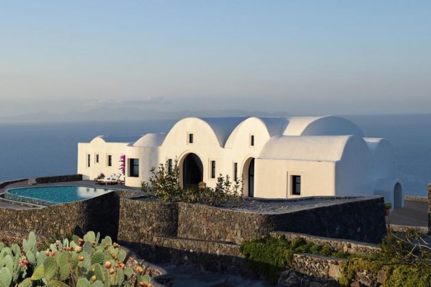 Best 5 star hotels in Santorini — 6 most beautiful, best luxury hotels ...