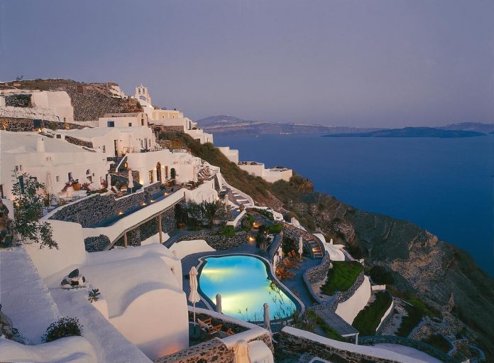 Best 5 star hotels in Santorini — 6 most beautiful, best luxury hotels ...