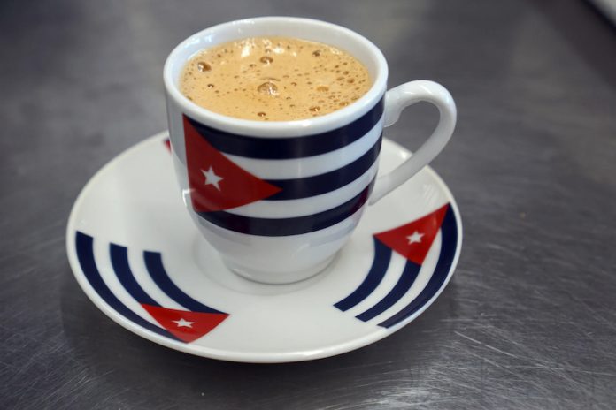 What to buy in Cuba? — Top 11+ must-have souvenirs & best things to buy ...