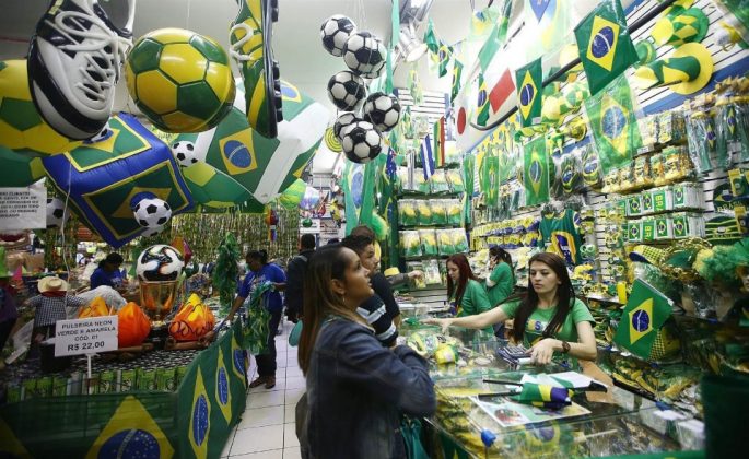 What to buy in Brazil? — 18+ must-buy souvenirs & best things to buy in ...