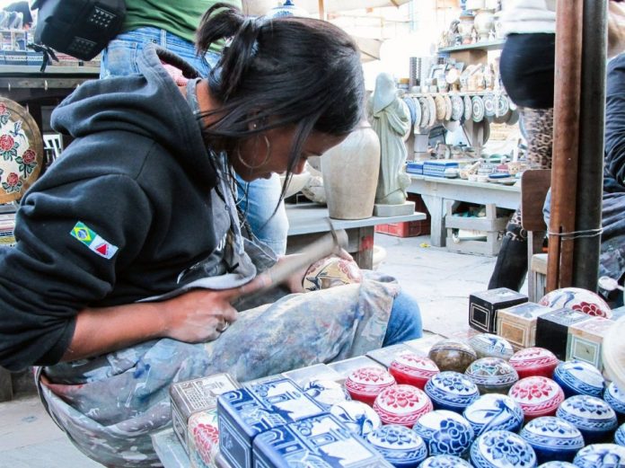 What to buy in Brazil? — 18+ must-buy souvenirs & best things to buy in ...