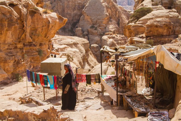What to buy in Jordan? — +13 best souvenirs, gifts & top things to buy ...