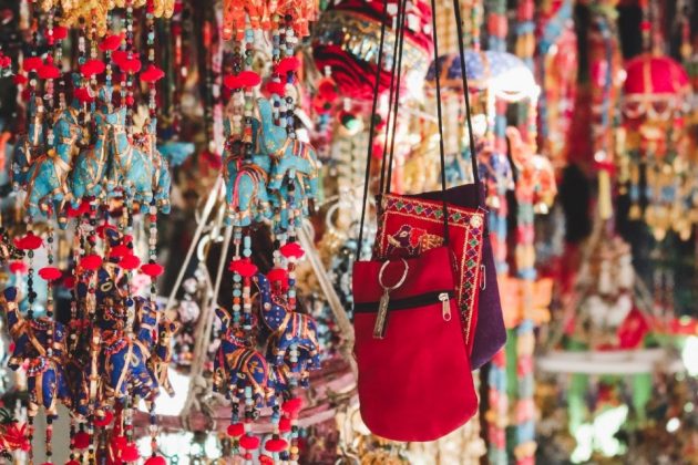 Must buy in Nepal — 15+ top souvenirs, best gifts from Nepal & best ...