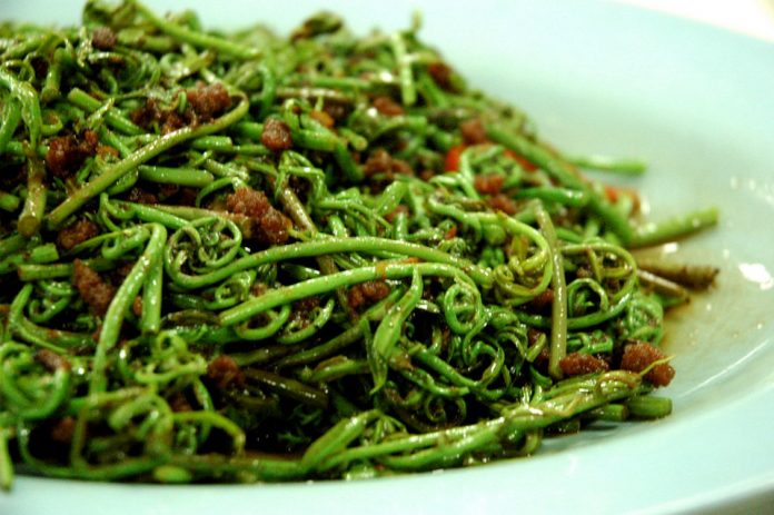 What to eat in Kuching? — 10 best food in Kuching & must eat food in ...