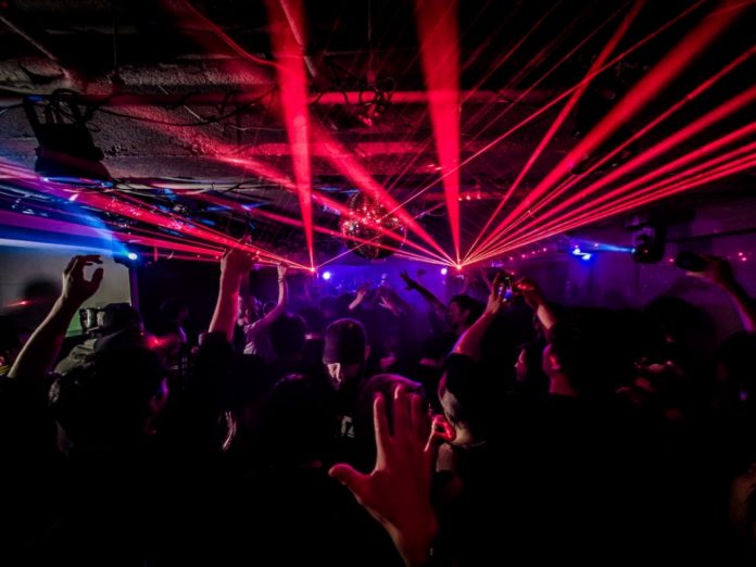 Best nightlife in Osaka — 10 best nightclubs & best bars in Osaka for ...