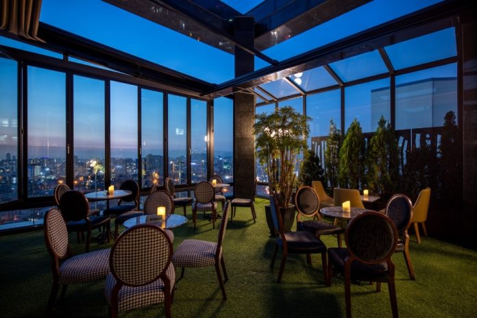 Seoul nightlife — 15+ top sky bars & best rooftop bars in Seoul ...