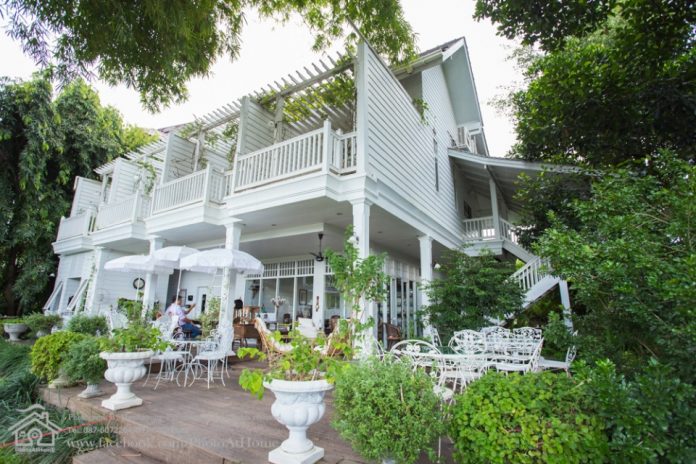 Chiang Rai nightlife — 10 Top Chiang Rai bars & best bars in Chiang Rai ...