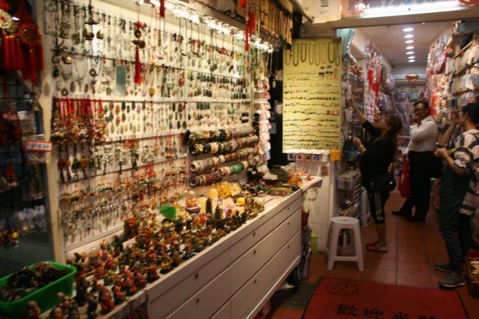 Where to shop in Taipei?— 10+ top shopping malls & best shopping places ...