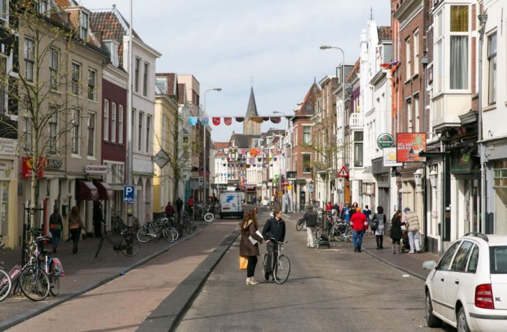 utrecht bike - Living + Nomads – Travel tips, Guides, News & Information!