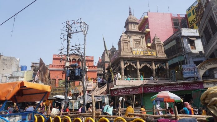 Varanasi travel blog — The fullest Varanasi travel guide for first ...