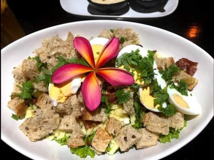 Where to eat in Koh Phangan? — 10+ best places to eat & best restaurants in Koh Phangan - Living ...