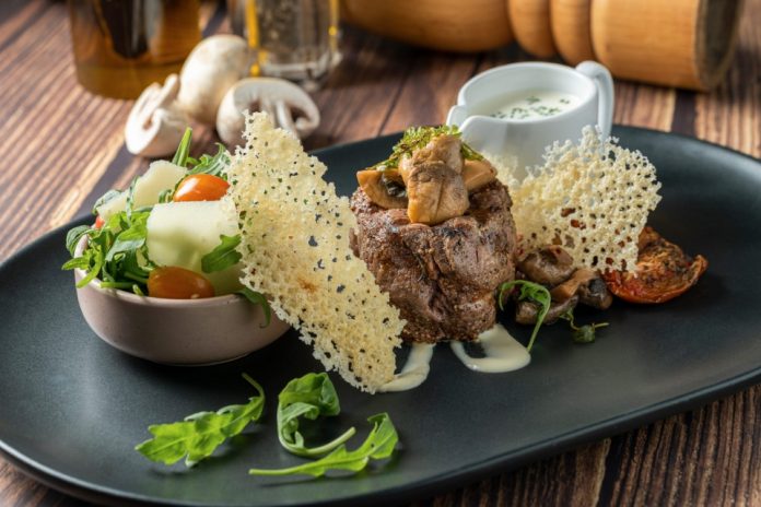 Where to eat in Phuket? — 10 famous, best places to eat & Phuket best ...