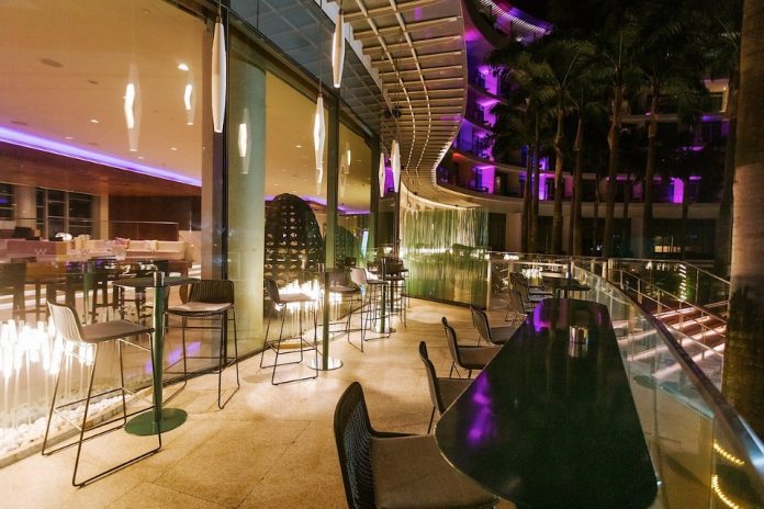 Guide to nightlife in Sentosa — 10 must-go & best bars in Sentosa ...