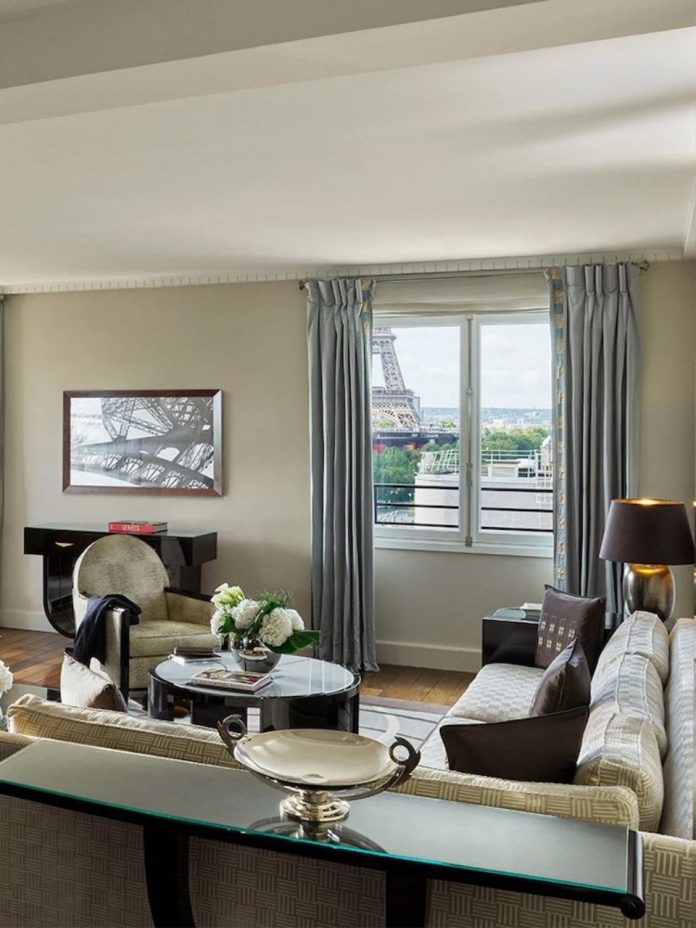 Top hotels with an Eiffel tower view — 7+ best hotels with a view of ...