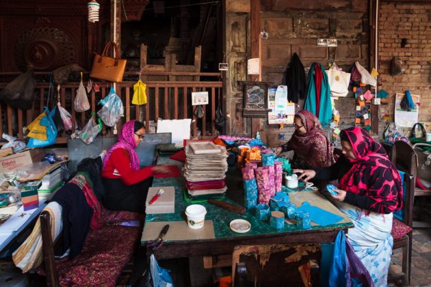 Must buy in Nepal — 15+ top souvenirs, best gifts from Nepal & best ...