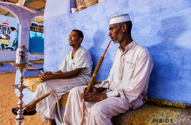 aswan people - Living + Nomads – Travel tips, Guides, News & Information!