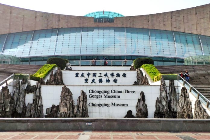 Where to visit in Chongqing: 15+ Top attractions & Must see places in ...