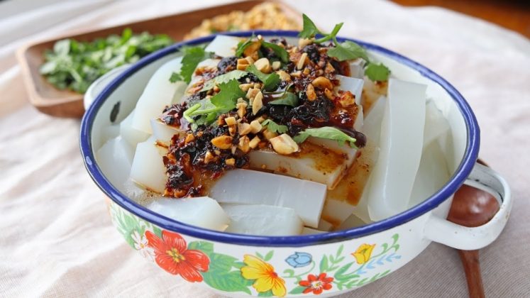 What to eat in Chengdu? — 19+ must-try, famous food & best Chengdu ...
