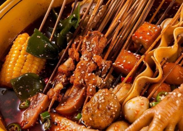 Must eat in Shanghai. 15+ famous dishes & best food to try in Shanghai ...