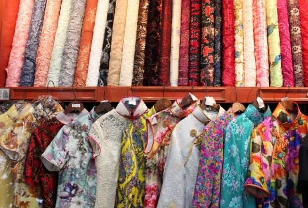 Must buy in Hong Kong — Top 15+ souvenirs & best things to buy in Hong ...