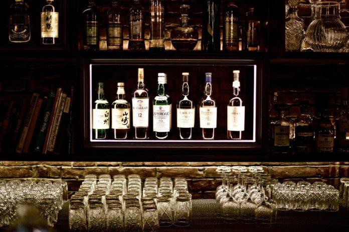 Top bars in Beijing — 23+ liveliest, cool, good & best bars in Beijing ...