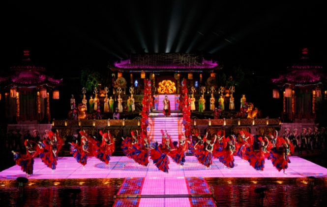 Guide to Xian nightlife (Xi An China nightlife) — 9+ what to do, where ...