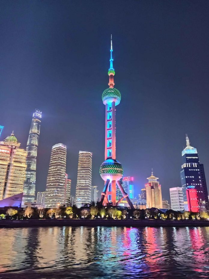 Guide to the Bund Shanghai. Where to go & what to do in the Bund ...