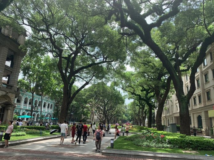 15+ must-see & best places to visit in Guangzhou - Living + Nomads ...