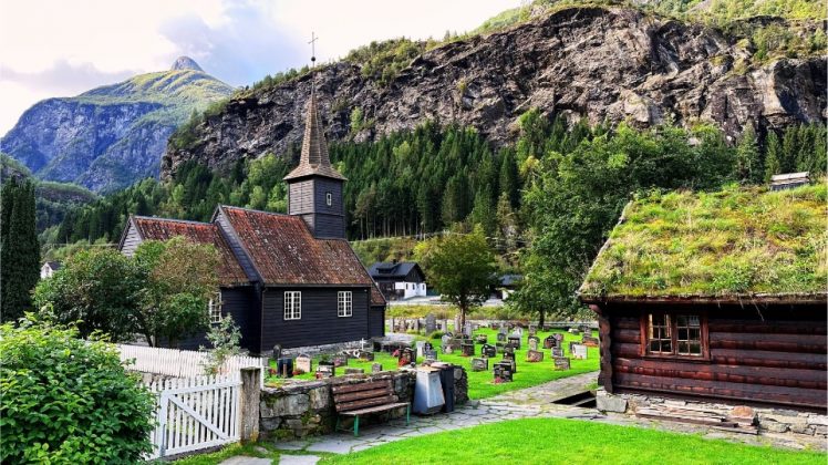 Flam Norway travel blog — The fullest Flam guide for first-timers ...