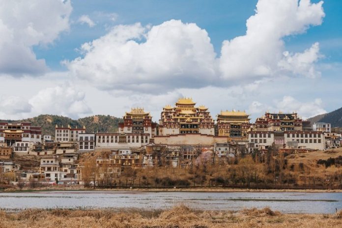 Where to visit in Yunnan? 17+ best places to visit in Yunnan - Living ...