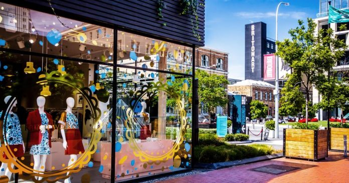 What to buy in New Zealand? — 21+ must-buy souvenirs & best things to ...