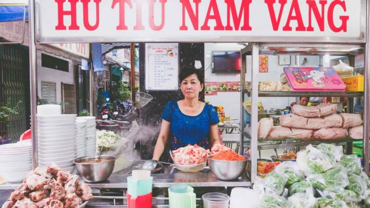 Must eat in Saigon. 31+ must-try & best street food in Saigon (Ho Chi ...