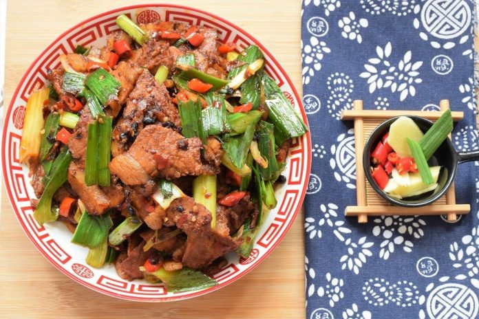 Must eat in Chengdu. 15+ famous & best food in Chengdu - Living ...