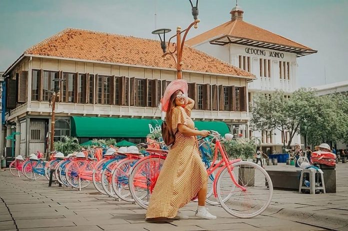 Jakarta travel blog. The fullest Jakarta travel guide for first-timers ...