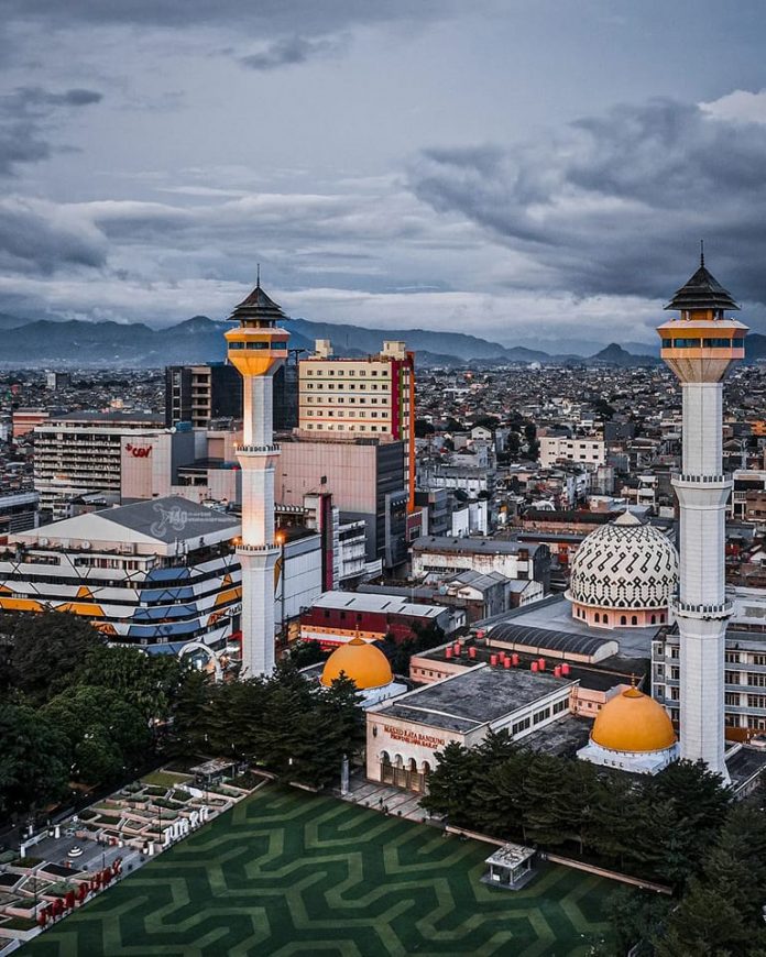Admire the Stunning Bandung From Above - Living + Nomads – Travel tips ...