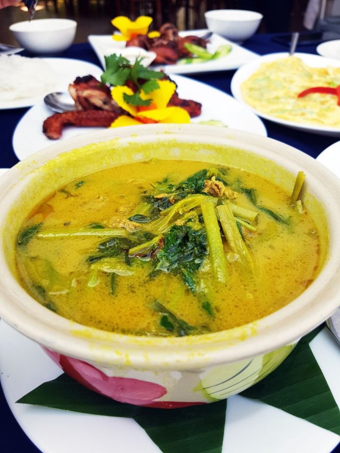 19+ most popular & must try food in Cambodia - Living + Nomads – Travel ...