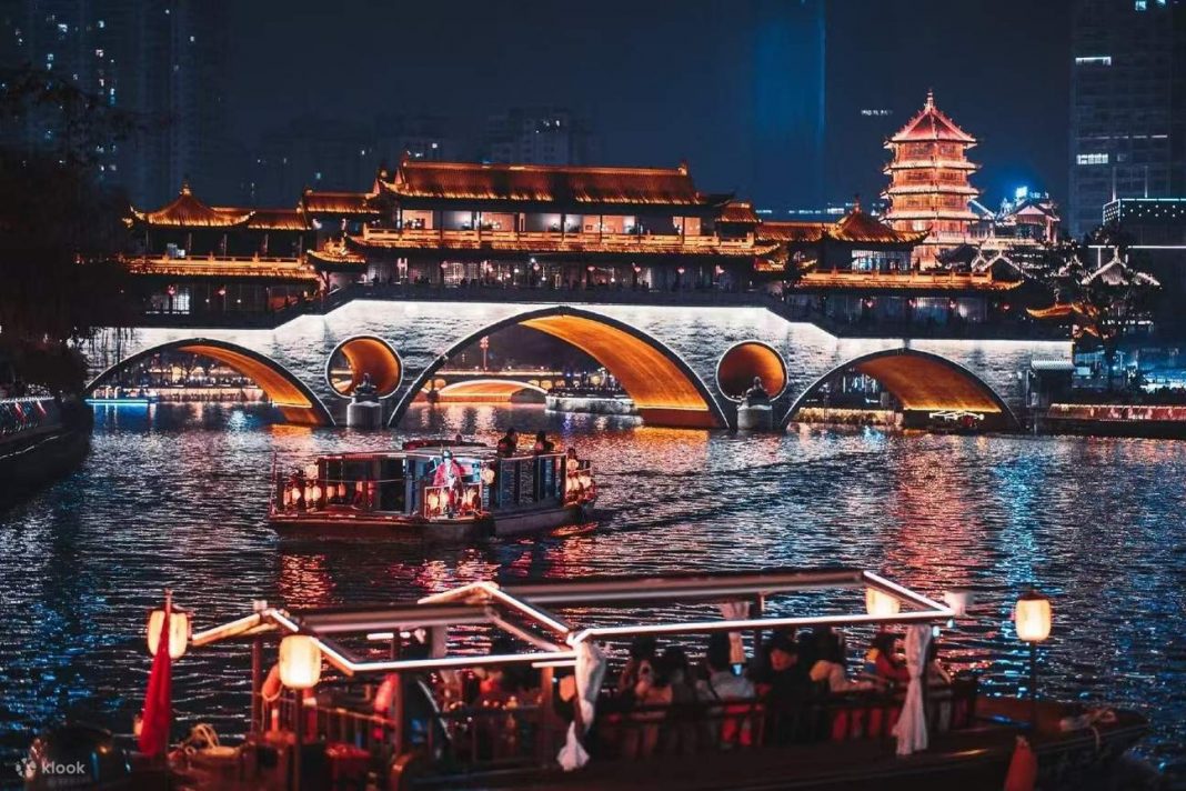 What to do in Chengdu at night? 11+ best things to do in Chengdu at ...