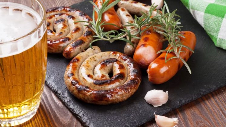 Must eat in Germany. 15+ most famous & must try food in Germany ...