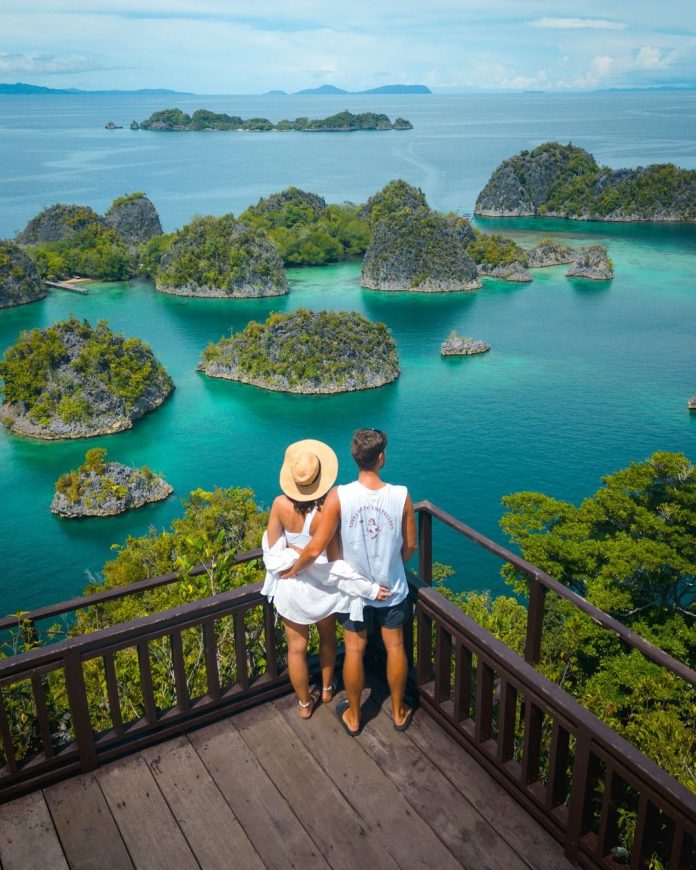 Raja Ampat travel blog: The fullest guide to discover Indonesia's ...