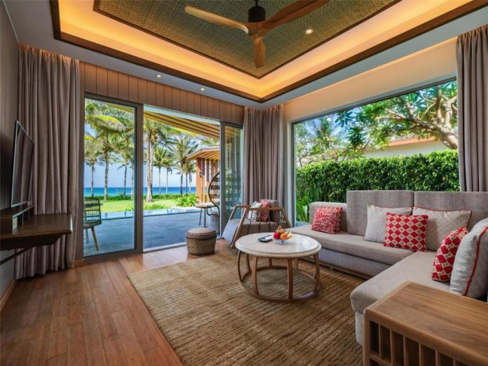 Where to stay in Cam Ranh? 12 Luxurious, Classy Resorts for Your ...