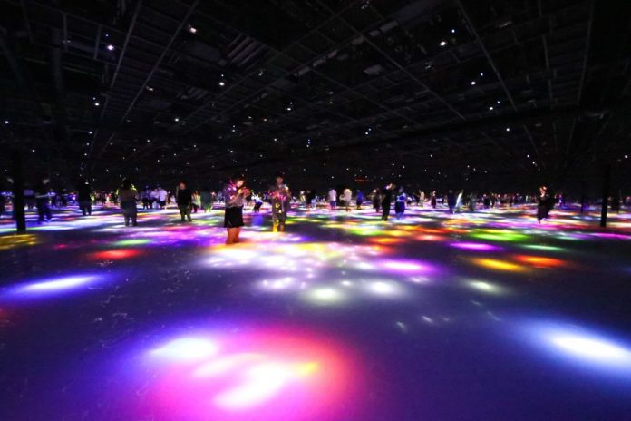 Teamlab Planets Tokyo Review: The Experience That Shakeups Social Media ...