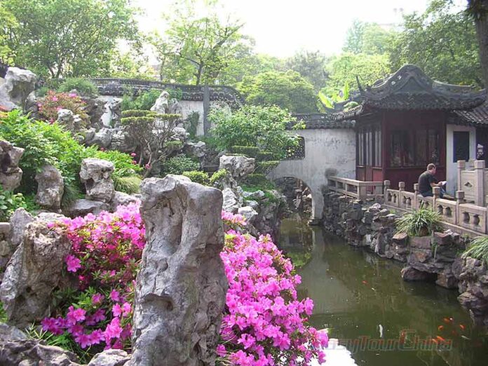 The ULTIMATE Yu Garden Guide: The Quintessence of Chinese Architecture ...