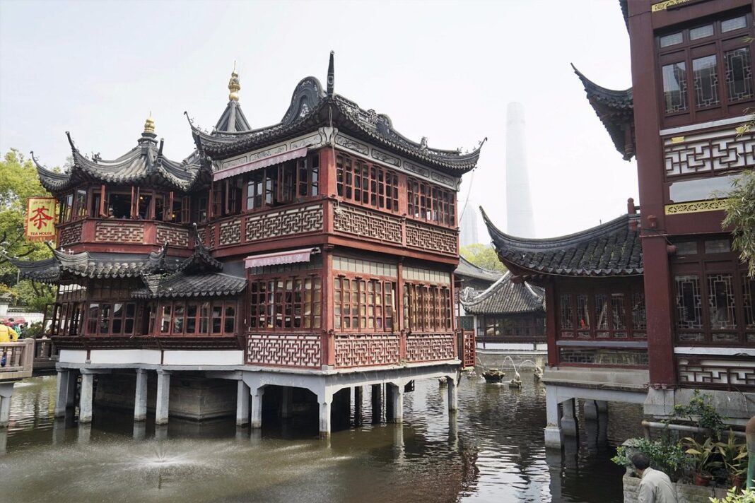 The ULTIMATE Yu Garden Guide: The Quintessence of Chinese Architecture ...
